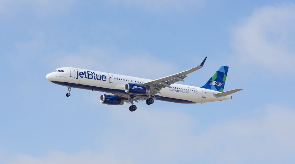 Article: JetBlue turns to US regulator over Dutch effort to curb noise ...