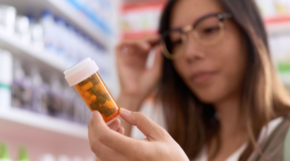 Article: US representatives introduce skinny label bill restricting ...